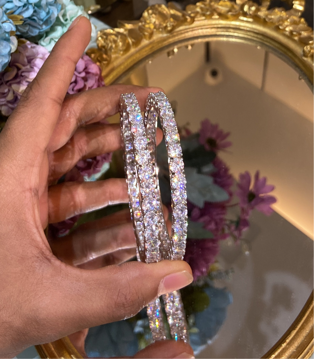 Big Solitaire Bangles - PAIR (50 pointer each diamond) – Belleza Jewels
